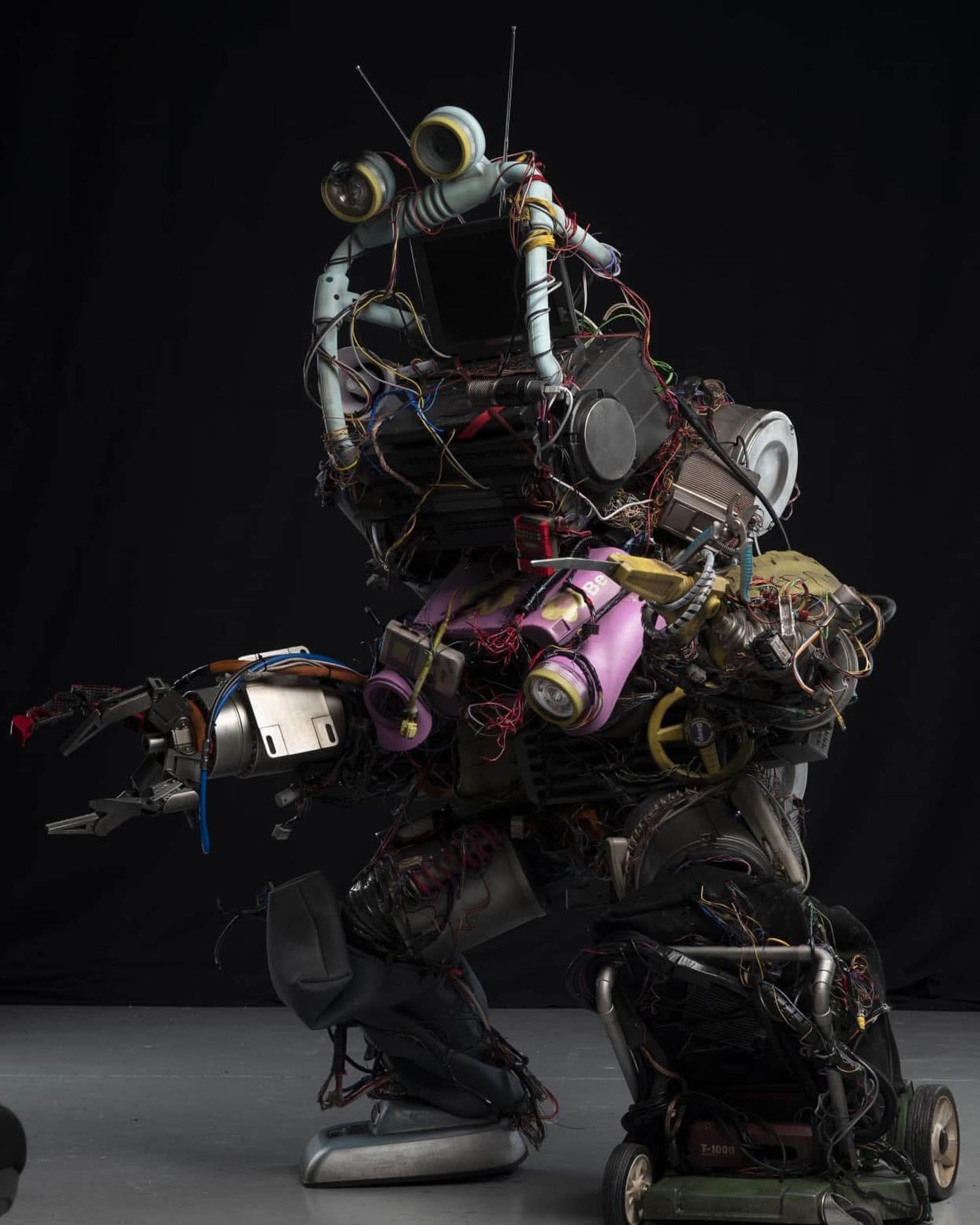 Robotics and Animatronics | Wētā Workshop